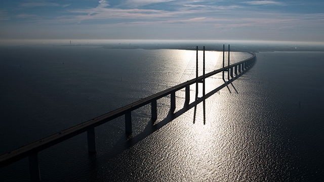 Connectivity Across Borders: Global Practices for Cross-border ...